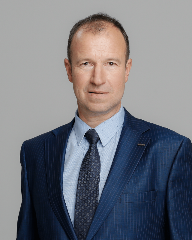 GUNDARS KRAUKLIS | Latvian Microsurgery center